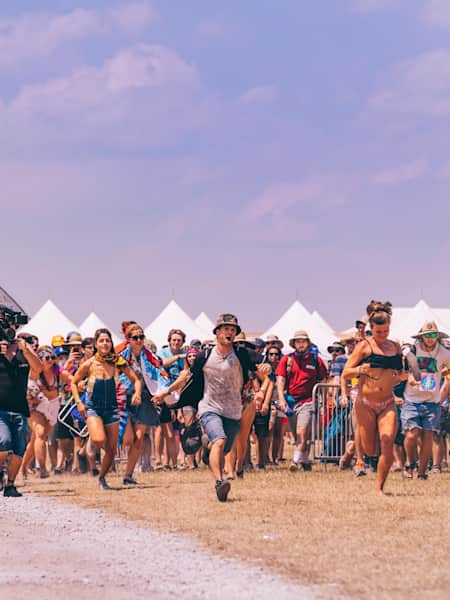 Bonnaroo 2017 Live Stream Lineup: Lorde, Chili Peppers