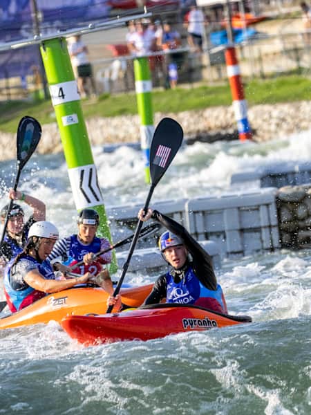 Kayak cross et ses compétitions: guide pour tout savoir