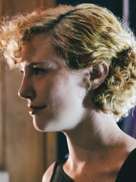 Singer Esmé Patterson performs a stripped back session