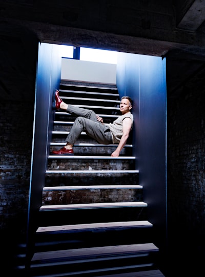 „Das Netz“: Hollywood-Star Tom Wlaschiha im Interview