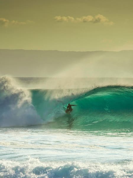 The best photos from surf photographer Scotty Hammonds