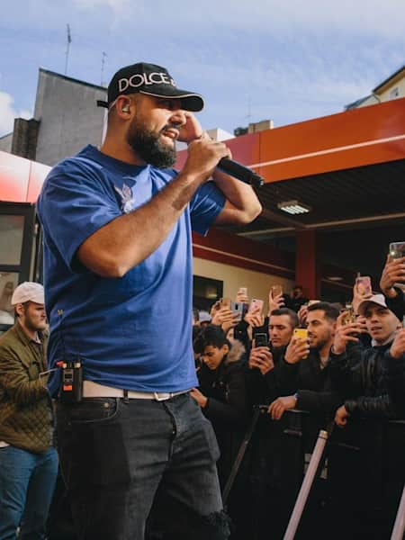 Zuna über seine schwere Jugend und was ihn prägte