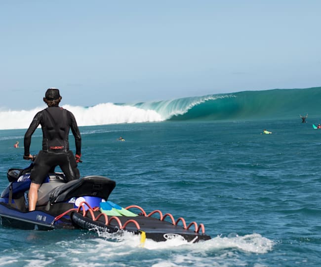 Watch drone footage of surfing Cloudbreak Tavarua Fiji