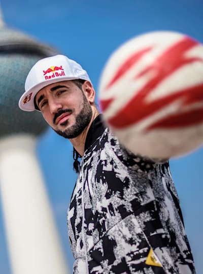 Séan Garnier: assista à história do craque do freestyle