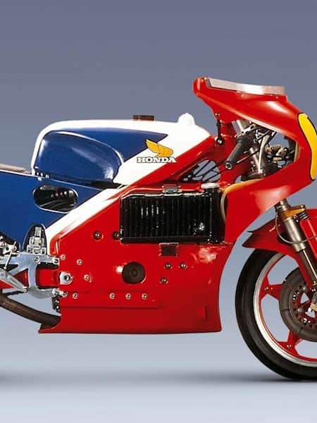 MotoGP - Perfil de la Honda NR500, Red Bull