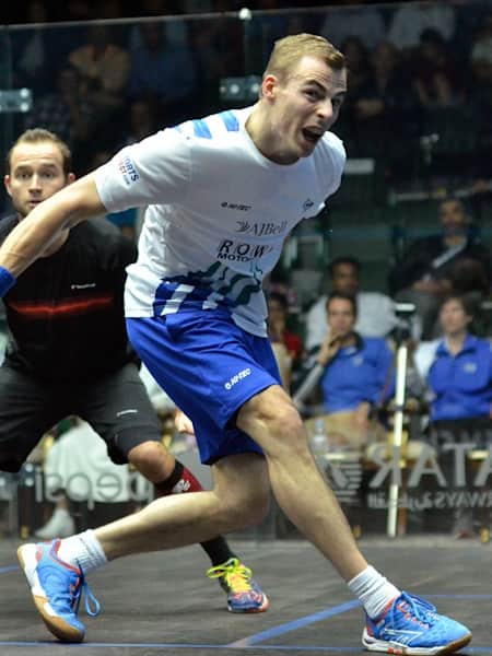Squash (Duvar Tenisi) Sporu Nedir ? Nasıl Oynanır