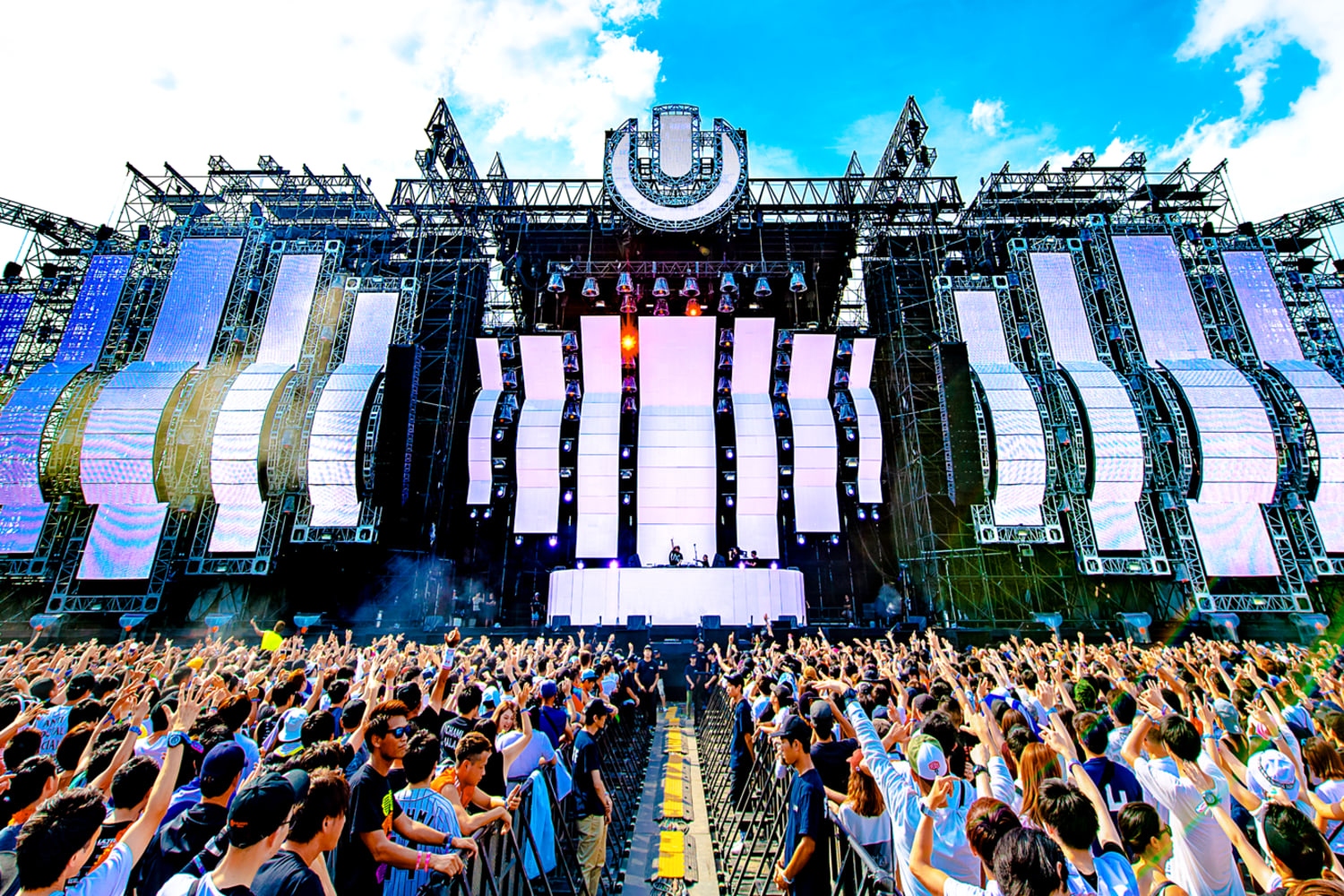 ULTRA JAPAN 2019のチケットを当てて、レッドブル片手に思う存分踊ろう！
