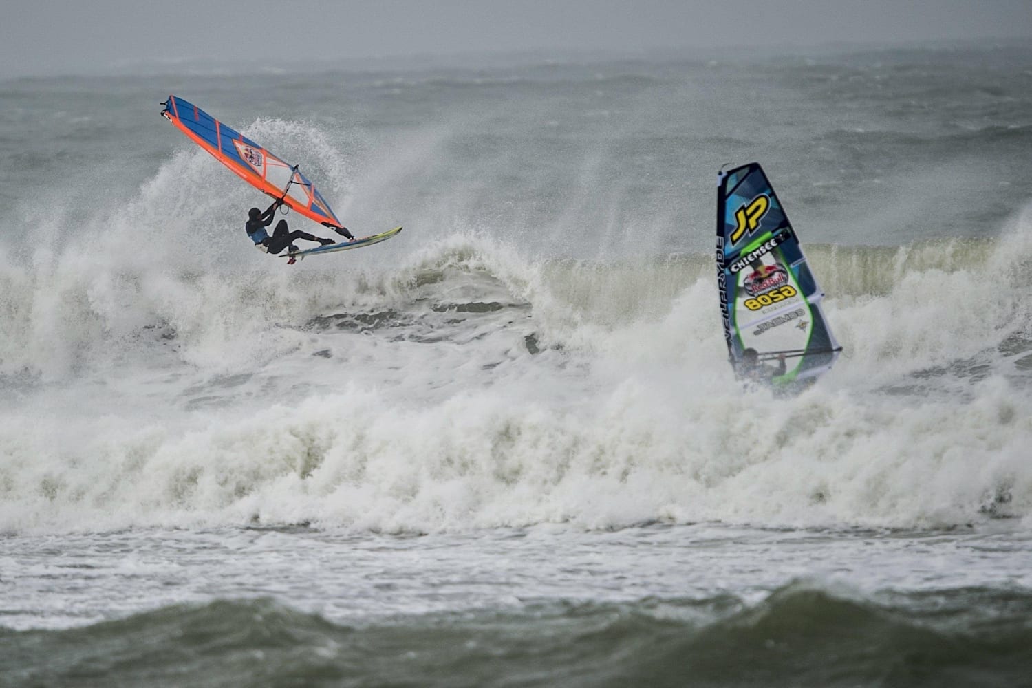 Red Bull Storm Chase 2018 - Windsurf : Vidéos, actus...
