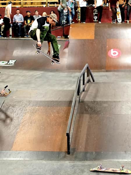 Luan Oliveira takes the best run in Tampa Pro history