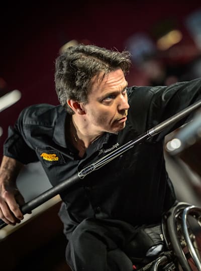 Biliard în scaun rulant: interviu Henrik Larsson