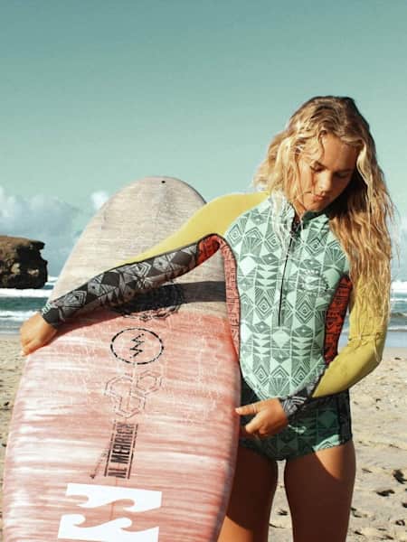 Felicity Palmateer, surfeuse big wave en interview