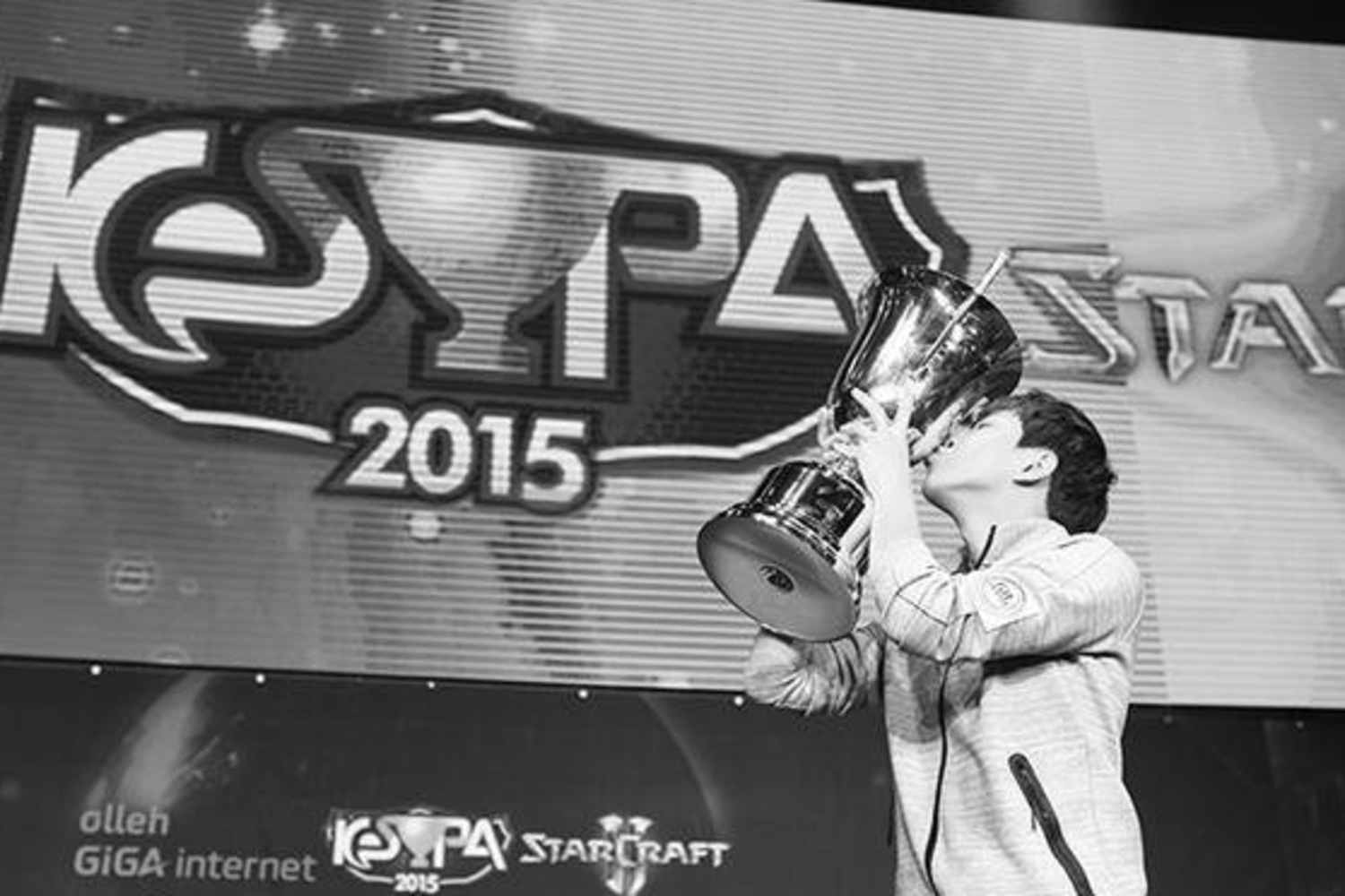 Starcraft 2 : herO remporte la KeSPA Cup 2015 à Séoul