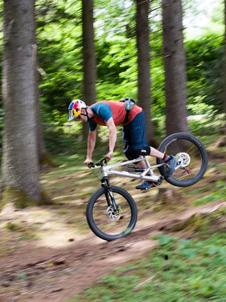How to Endo an MTB: Learn with Warner & Oehler – video