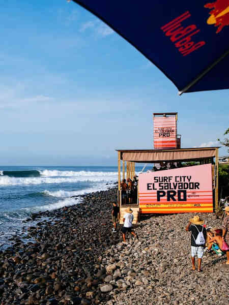 Surf City El Salvador spot check: Punta Roca