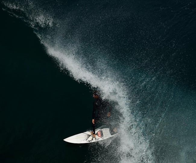 Andrew Mooney: Taking Off big wave surf slabs *Video*