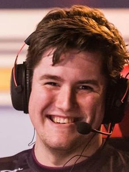 eSports Player of the Month April results