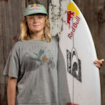 Caitlin Simmers – Surfing | Red Bull Athlete Profile