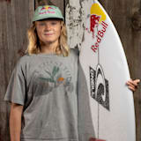 Caitlin Simmers – Surfing | Red Bull Athlete Profile
