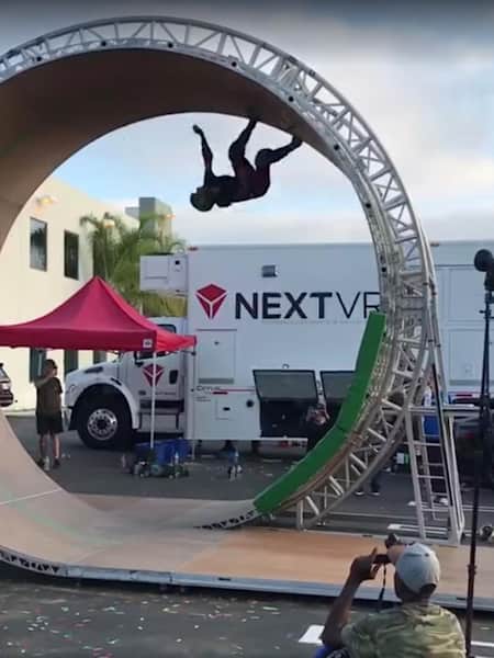 Skate | Lizzie Armanto, Loop of Death - Vídeo