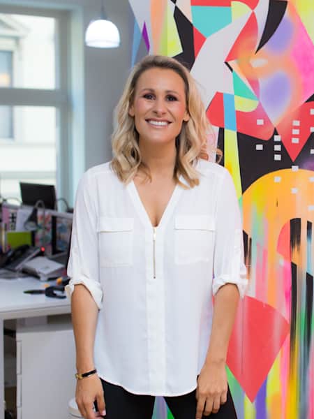 Emma Isaac te de 9 consejos para tu negocio