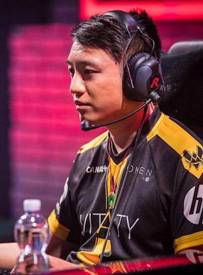 LoL : Portrait de kaSing joueur Red Bull eSports ! LCS