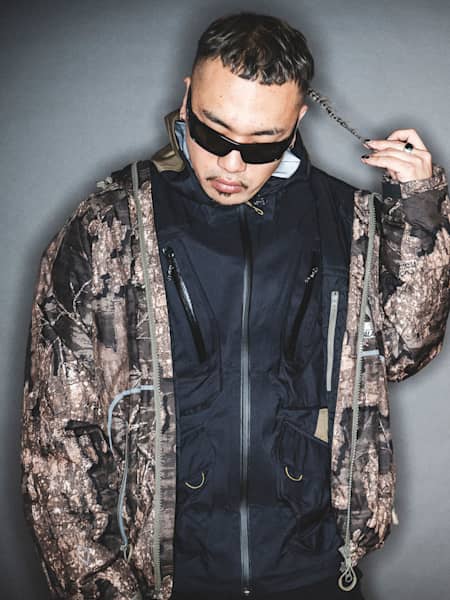 kZm『スタイルも出身も違うけど仲がいいのはYENTOWNの武器』