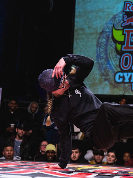 shortbread breakdance