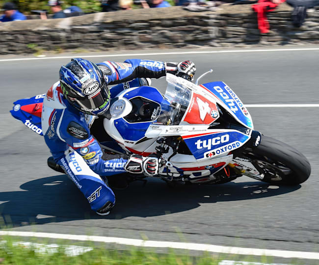 Isle of Man TT 2016 photo gallery | Red Bull