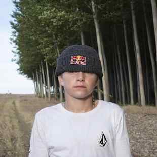 CJ・コリンズ | スケートボード