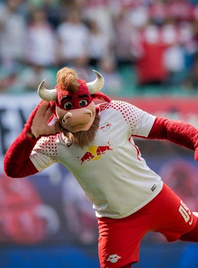 Conheça Bulli, mascote do RB Leipzig (e rei dos rolês)