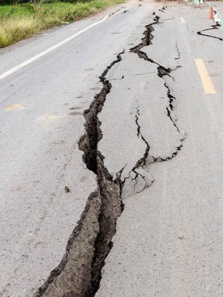 Earthquake proof buildings: 3D printed cement solution