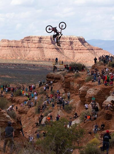 Kelly McGarry's Rampage 72-foot Canyon Flip Explained