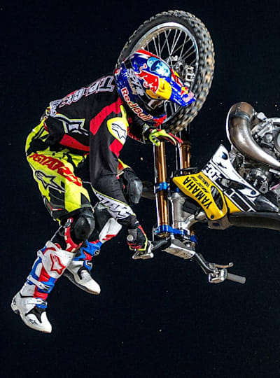 Tom Pagès : Portrait de la légende du FMX ! - Vidéo