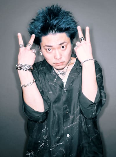 JUBEEインタビュー『ヒップホップ、レイヴ、バンドシーン…全てで存在感を示したい』｜レッドブル