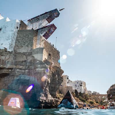 Red Bull Cliff Diving 2021 Polignano a Mare: Schedule
