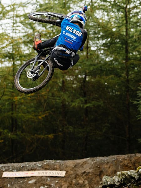 DH young riders young guns MTB DH UCI World Cup DH