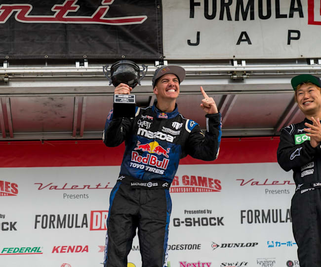 'Mad' Mike Whiddett: Formula Drift Japón Rd2 ++vídeo++