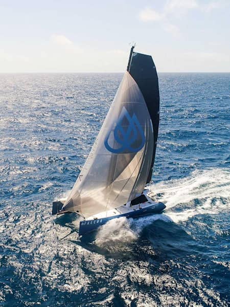 Sailing Lines to Hawaii with Travis Rice and Ian Walsh