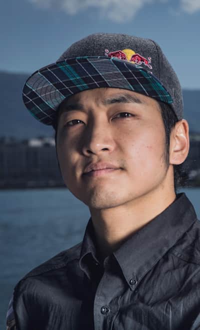 Hong 10: B-Boy –Red Bull perfil