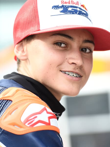 Blog | Alex Escrig on the podium in Aragon