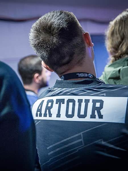 Arteezy hits 9k: What next for Dota 2? Red Bull eSports