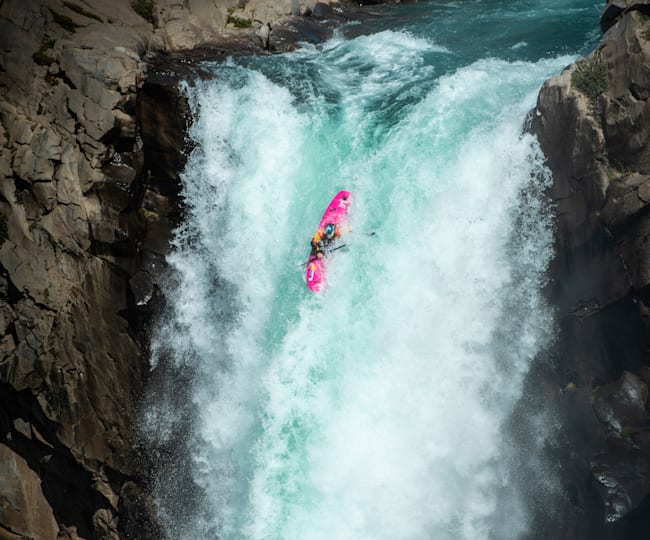 Kayak: Dane Jackson saltó por una catarata de 41 metros