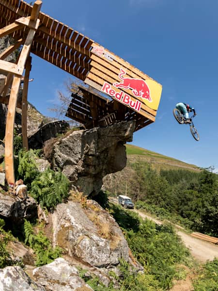Red Bull Hardline 2021: Best pictures of the MTB race