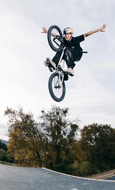 Lennox Zimmermann: BMX/MTB Slopestyle – Red Bull Athlete
