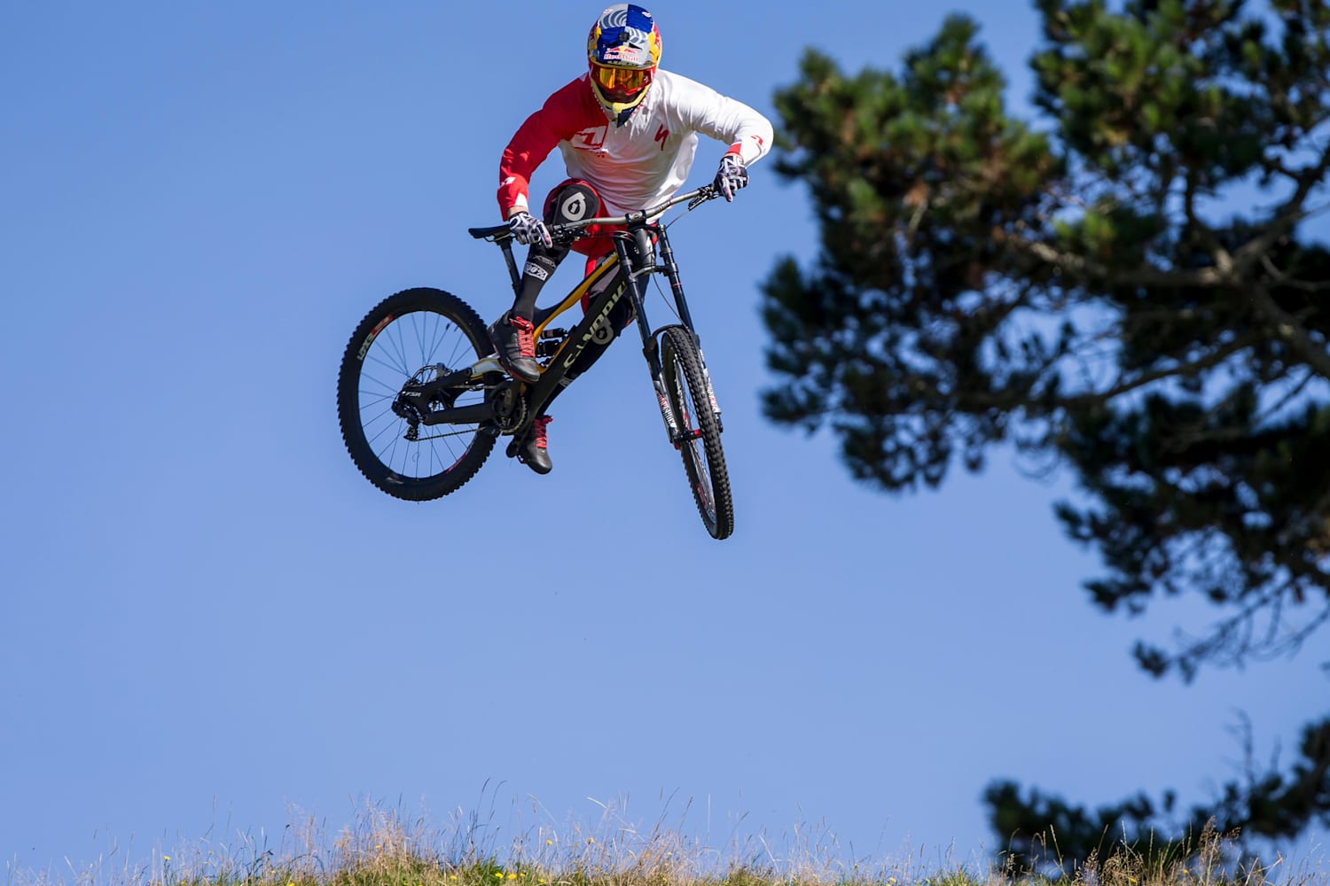 VTT: Retour de Loïc Bruni pour Mont-Sainte-Anne ! Vidéo