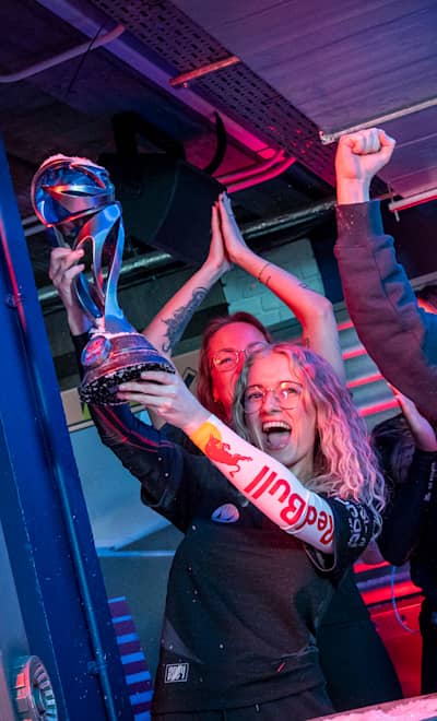 Michaela 'mimi' Lintrup: CS:GO | Red Bull Athlete Page