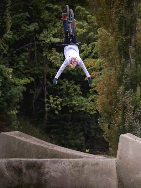 Dirt jump bike check: How Matt Jones sets up his bike