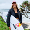 Molly Picklum: teen surfer qualifies for 2022 WSL Tour