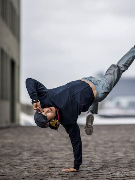 bboy wing