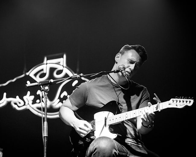 Louis Baker live session ++videos++ | Red Bull Music